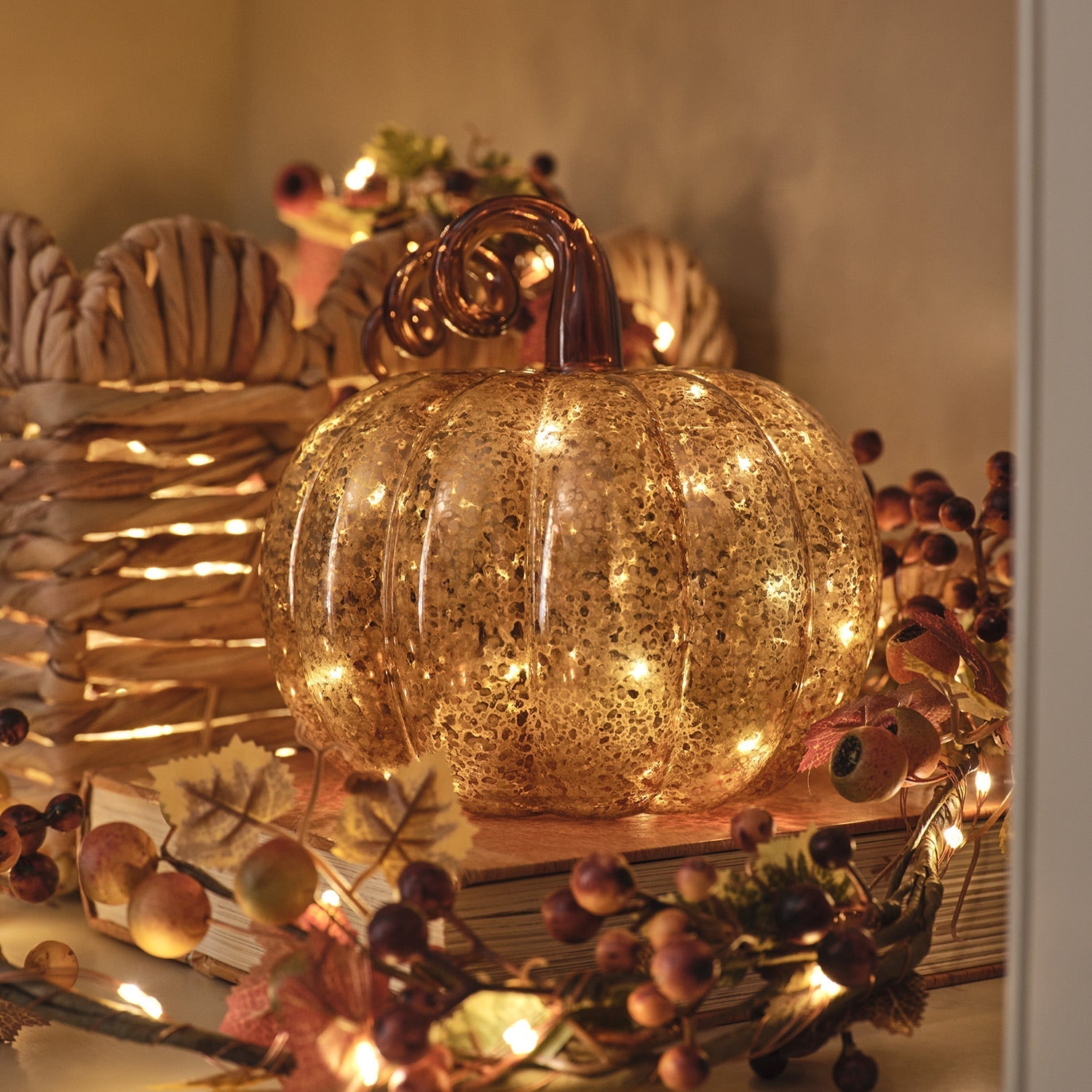 11 Autumn Home Décor Ideas to Bring Warmth Indoors