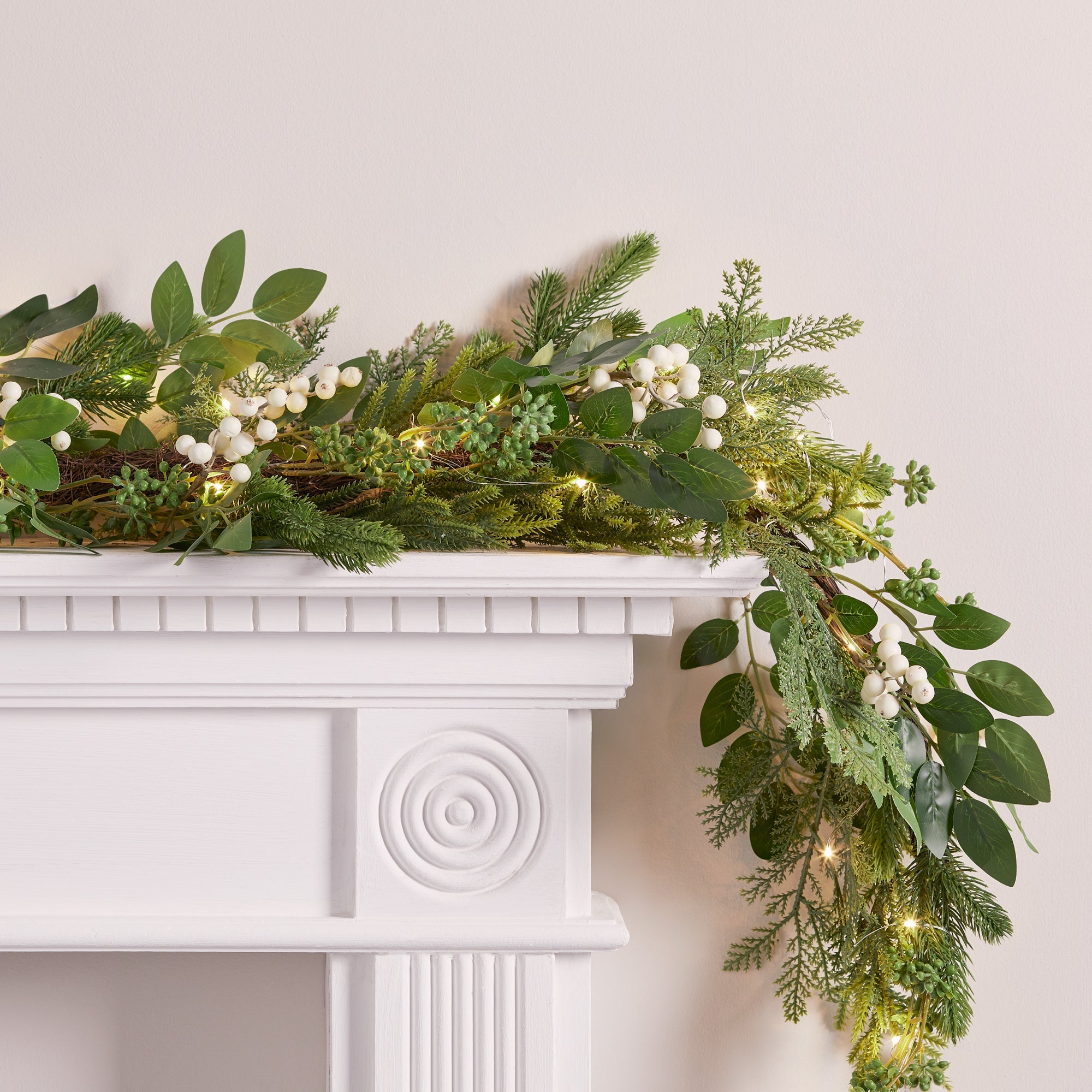 2m Pre Lit Oversized White Berry Christmas Garland UK
