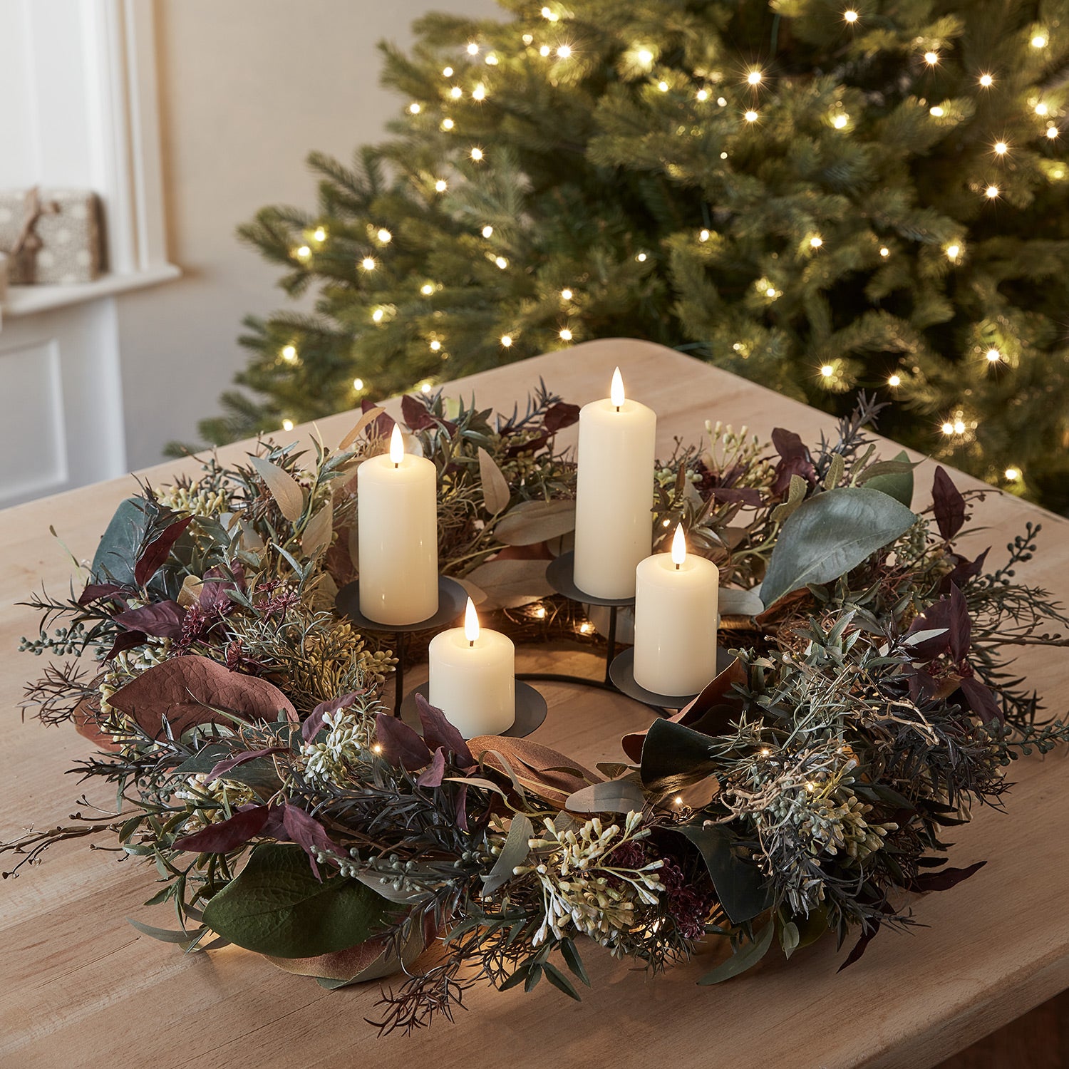 Christmas Wreath With Candle Centerpieces Premier Christmas Candle
