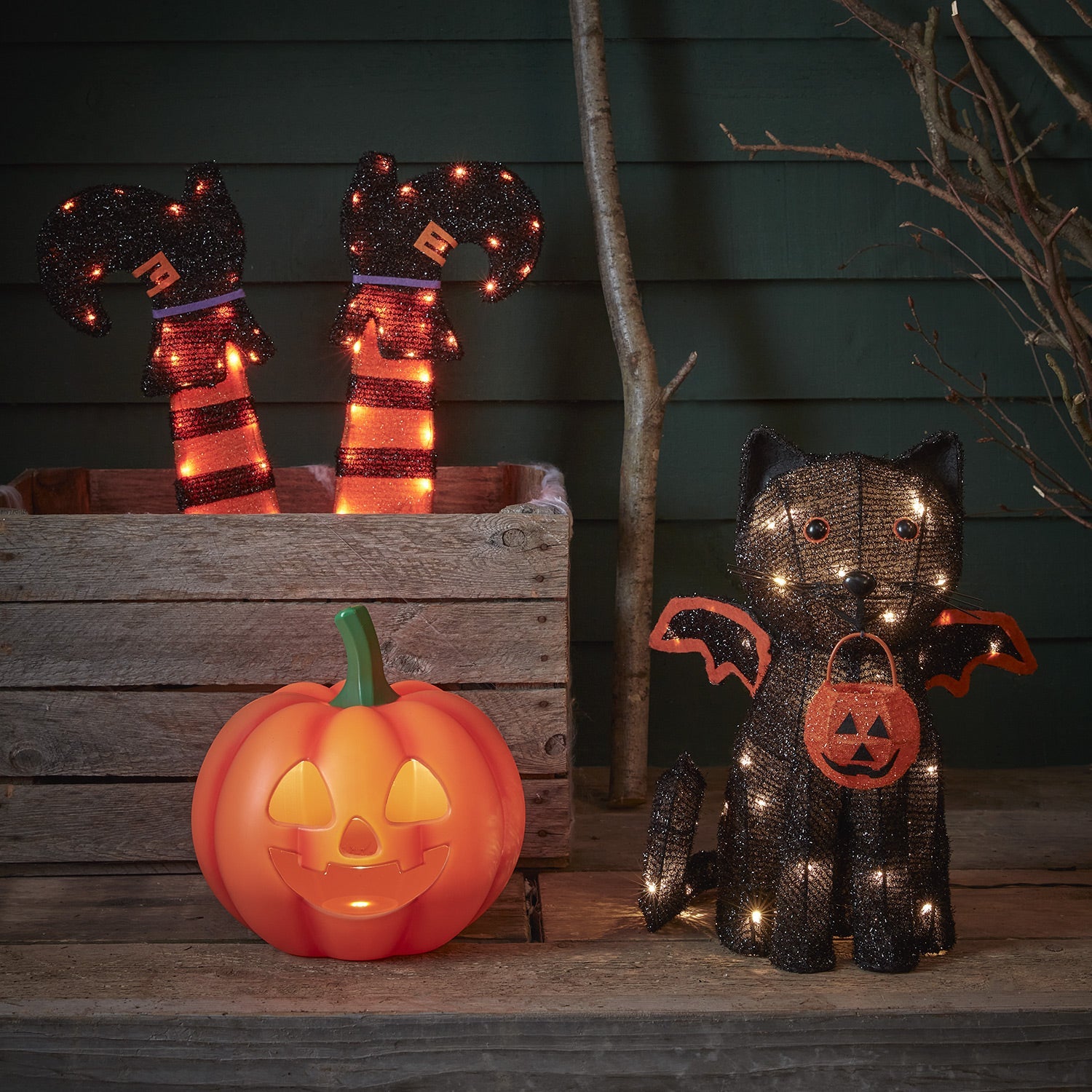 Cat Battery Outdoor Halloween Decoration | Lights4fun.co.uk