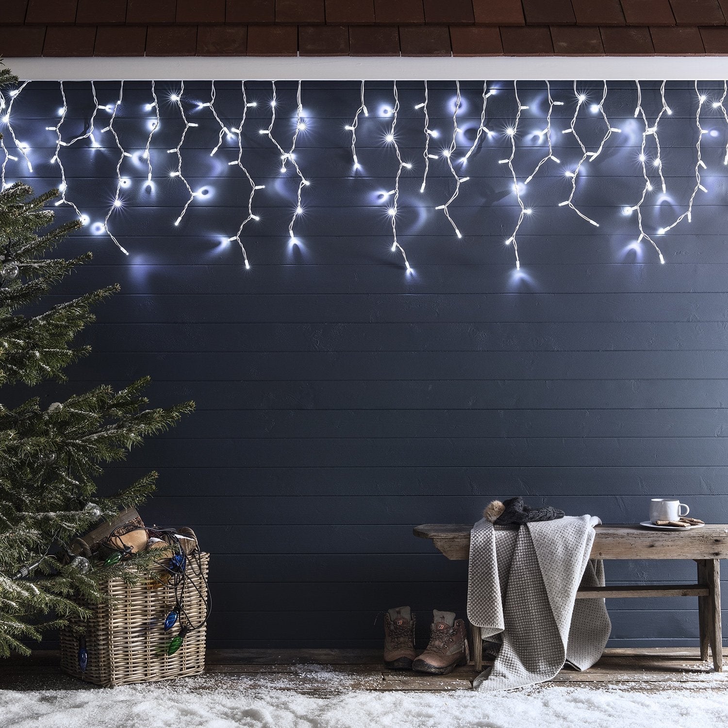 Pro Connect 14m 700 White Connectable Icicle Lights White Cable