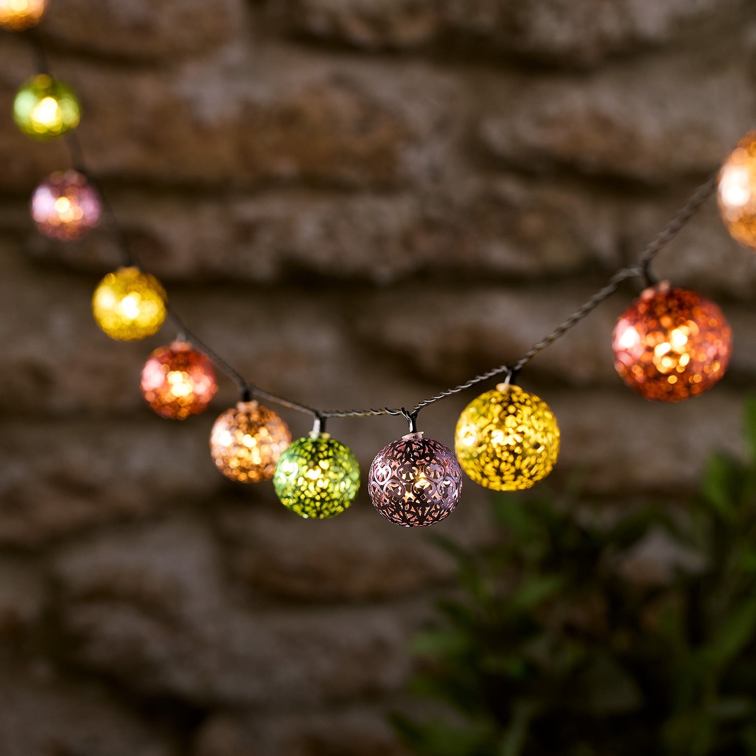 20 Solar USB Moroccan Metal String Lights – Lights4fun.co.uk
