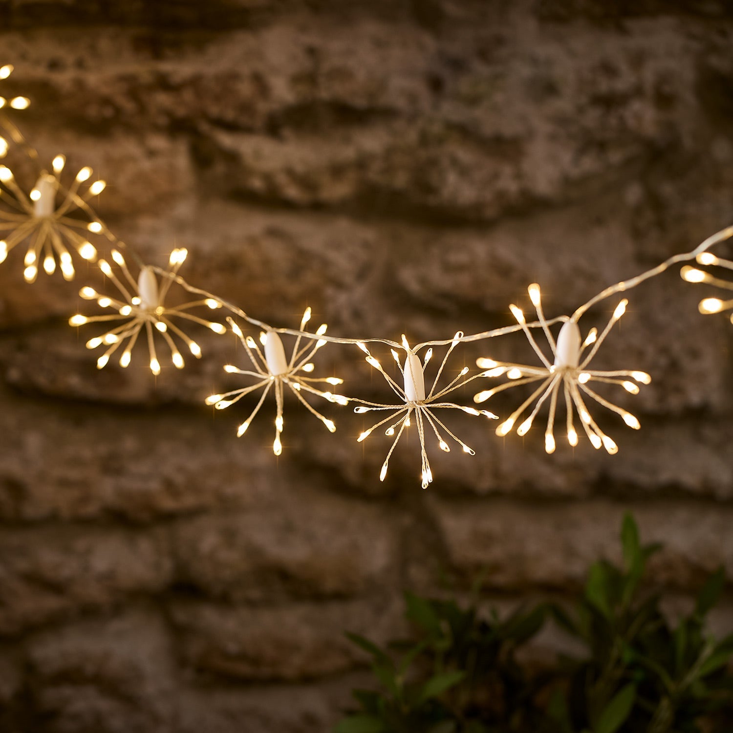 200 Starburst Solar USB String Lights – Lights4fun.co.uk