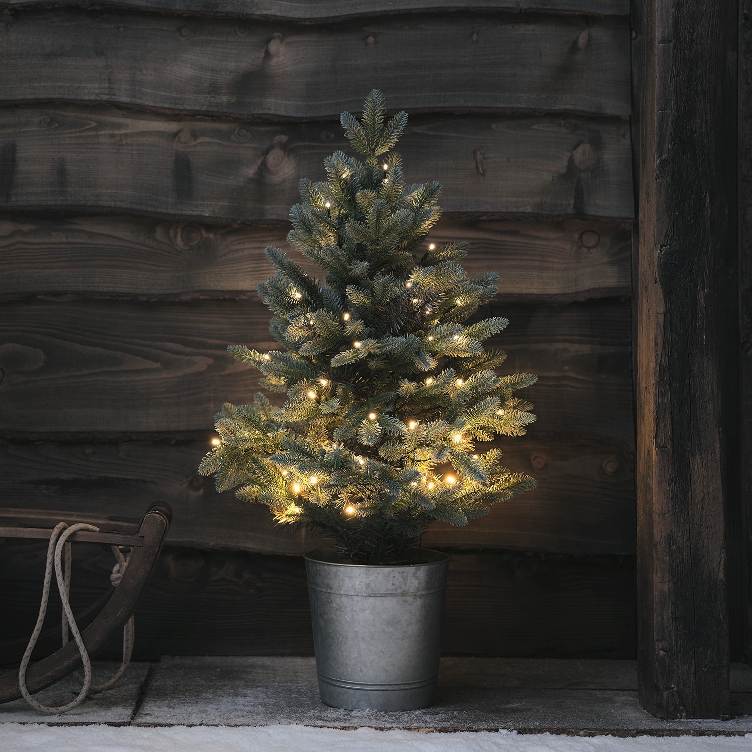 90cm Pre Lit Potted Outdoor Christmas Tree UK