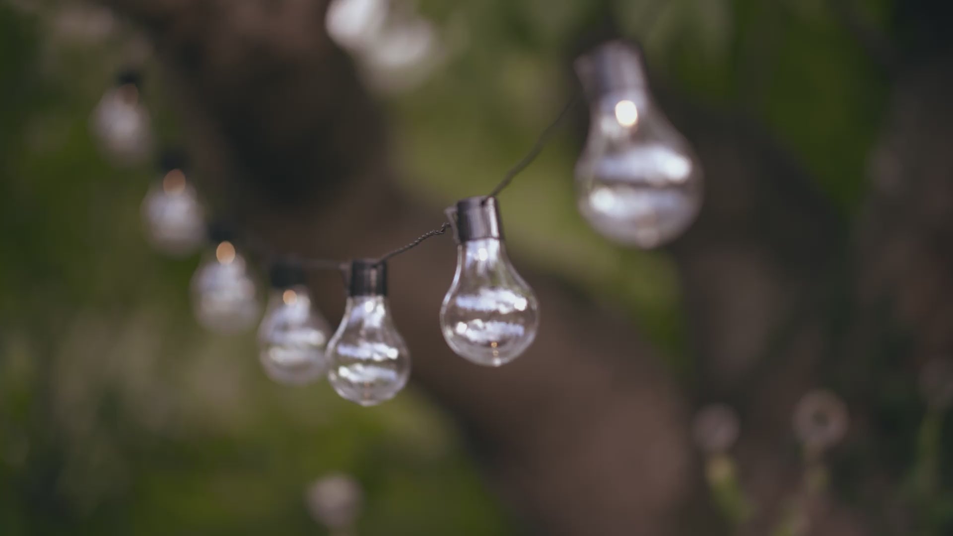 20 Warm White Carnival Plug In Festoon Lights – Lights4fun.co.uk