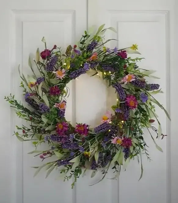 How to Style Your Spring Wreath – Lights4fun.co.uk