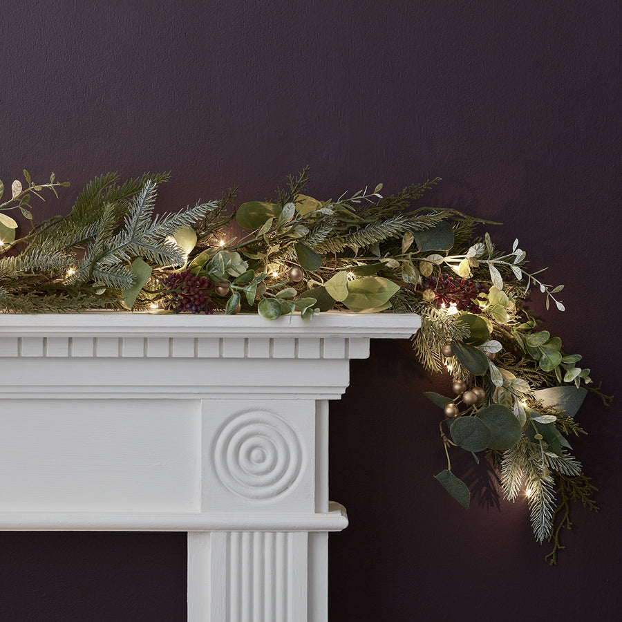 Christmas Wreaths and Garlands | Light up Garlands – Lights4fun.co.uk